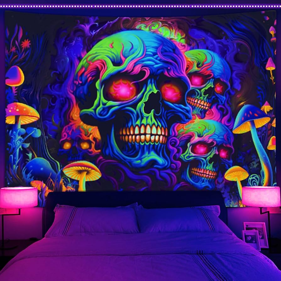 How to do a Glow in the Dark Party? – PARTY GOAT